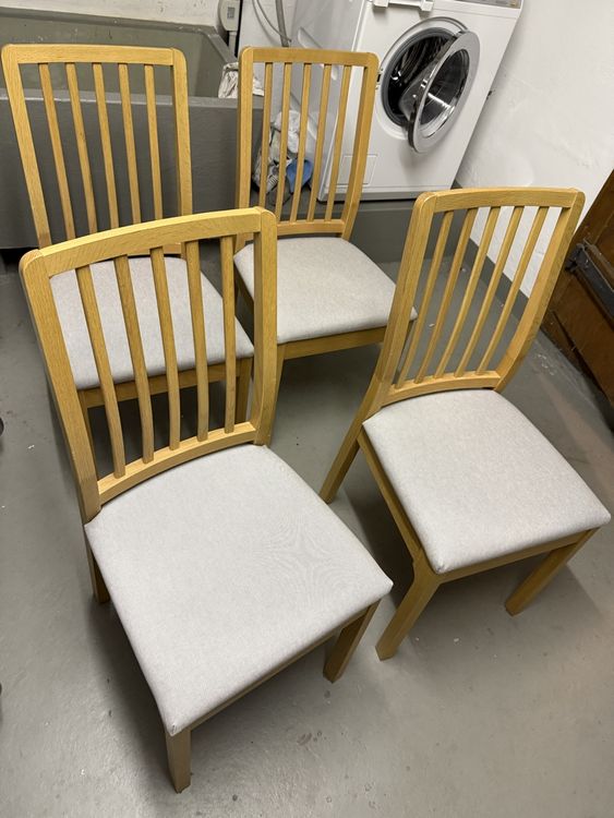 Esstisch mit 4 Stühlen Ekedalen (2021) sehr gut erhalten (Gebraucht) in ...