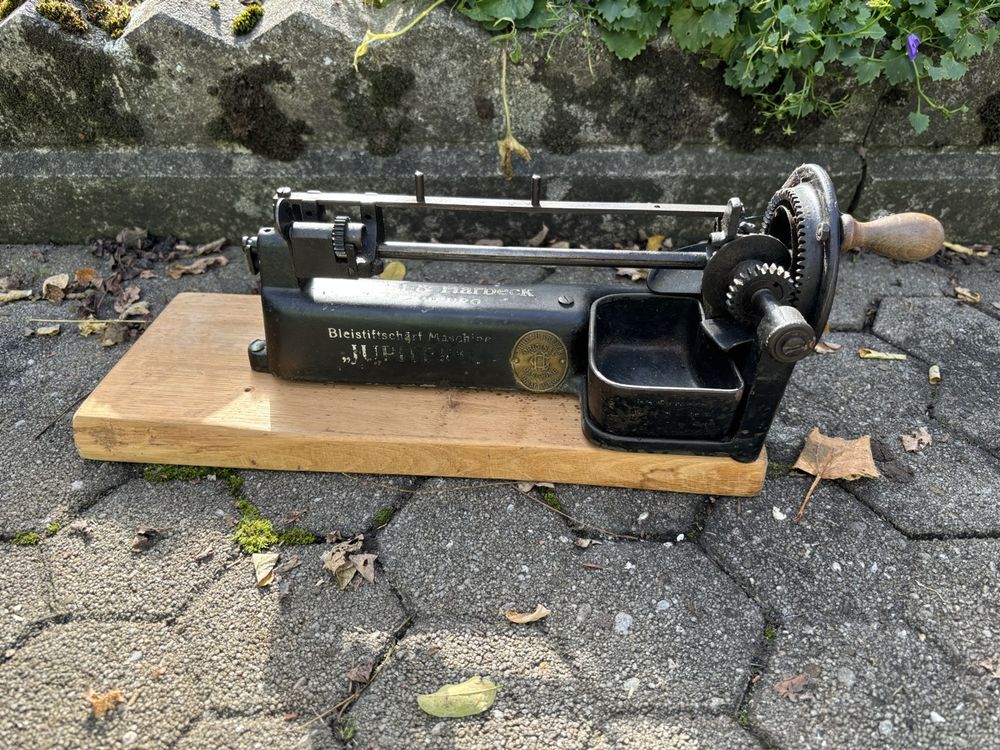 Antike Bleistiftschaerfmaschine "Jupiter" Original (Gebraucht) in Rehetobel für CHF 148 – mit ...