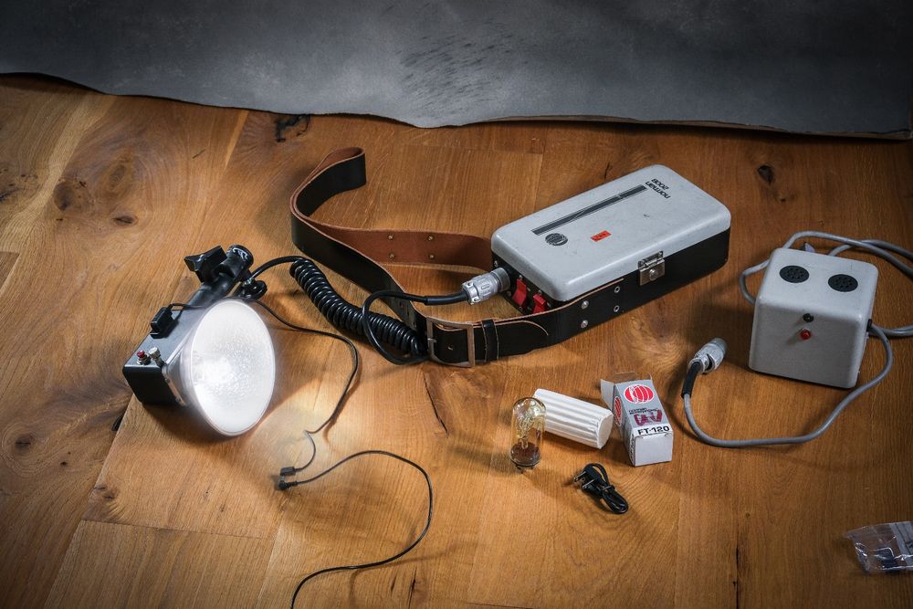 Batterie Blitzgerät, retro, Norman 200B (Gebraucht) in Baar für CHF 100 ...