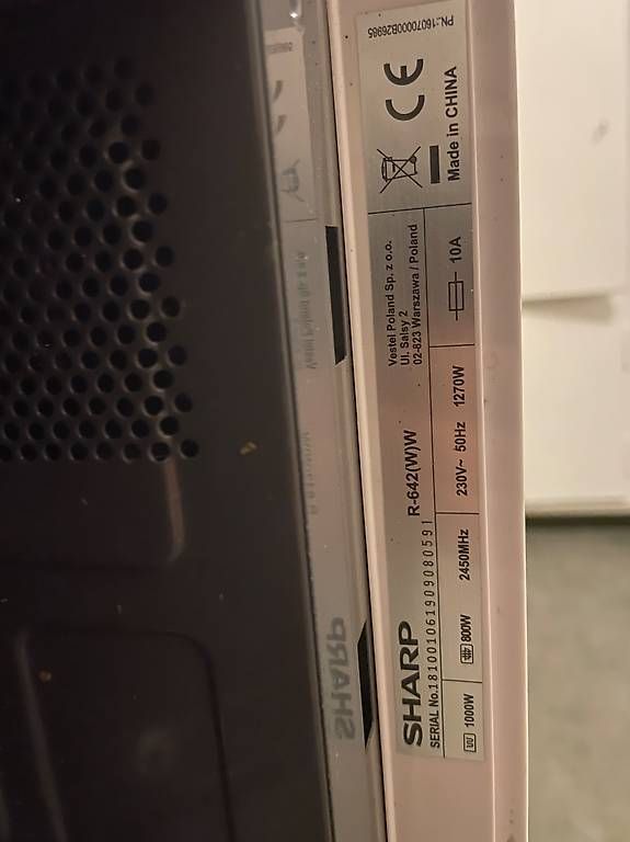 Micro-ondes avec grill SHARP (D'occasion) à Genève pour CHF 55 ...