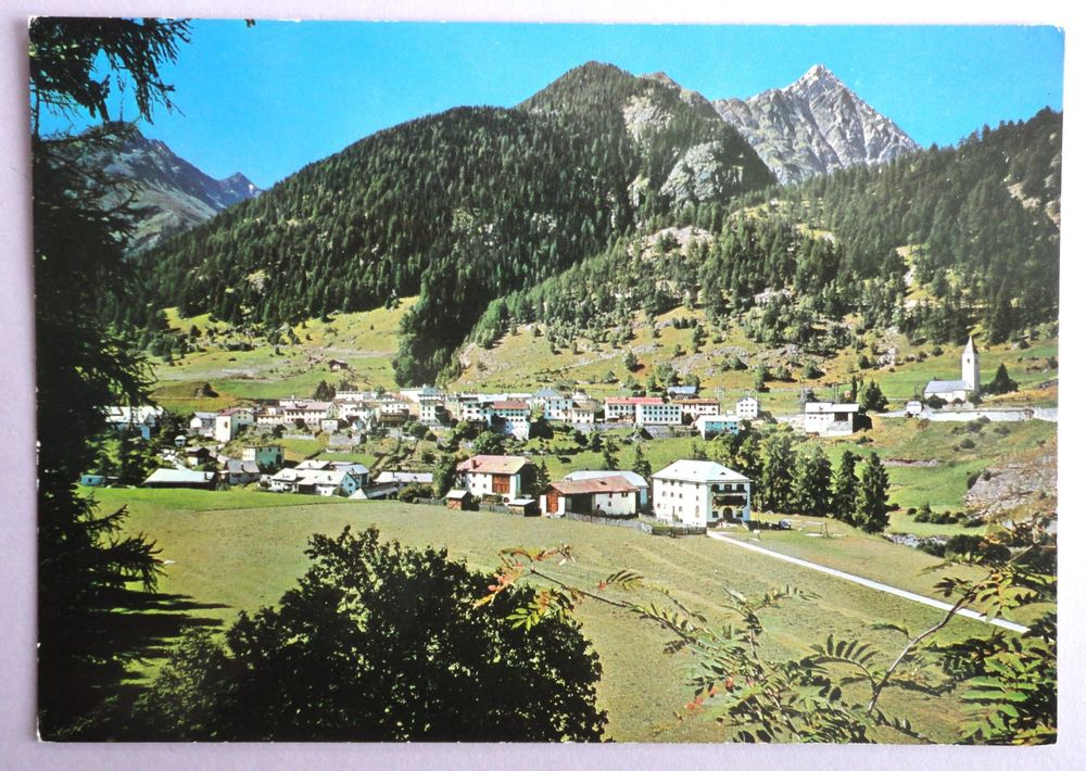 Lavin (Unter-Engadin) mit Piz Linard (Difettoso) a Fétigny per CHF 1 ...