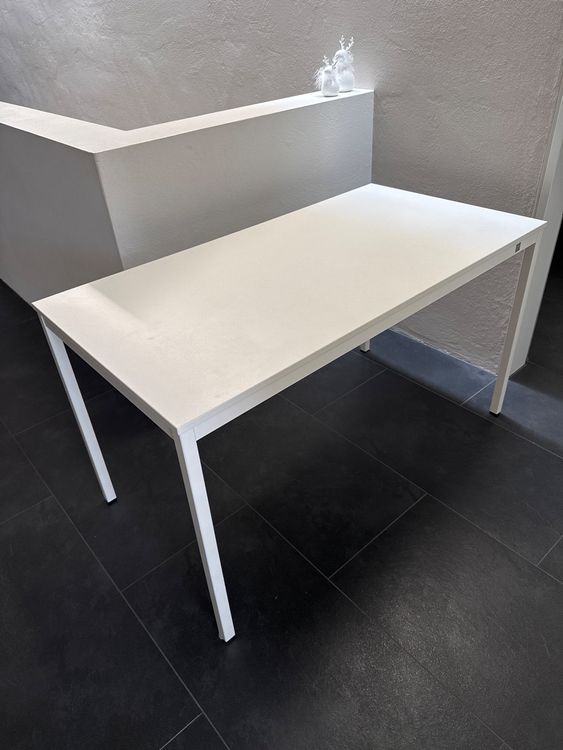 Schöner, weisser Schreibtisch von Reinhard Swiss Made. (Gebraucht) in ...