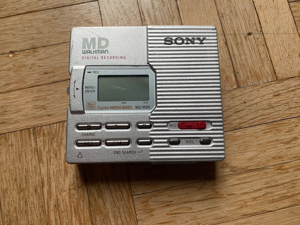 Sony MZ-R90 Minidisk Walkman | Kaufen auf Ricardo