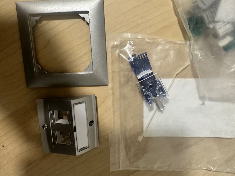 UKV RJ 45 Feller Edizio Due | Kaufen auf Ricardo