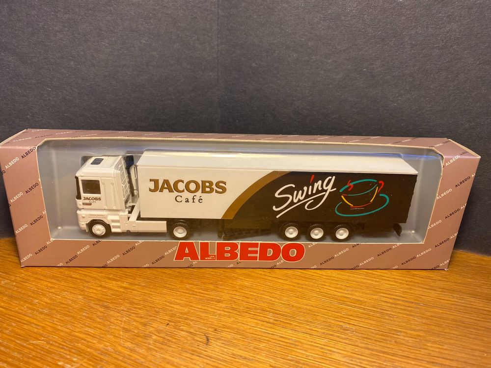 Renault AE 500 Magnum LKW Jacobs Café - Albedo 1:87 OVP | Kaufen auf ...