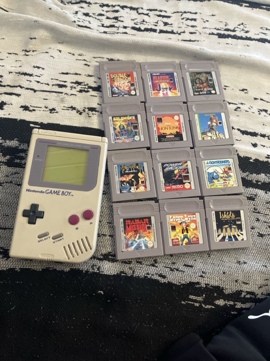 Game Boy originale (DMG-01) et 12 jeux (Gebraucht) in Les Brenets für ...