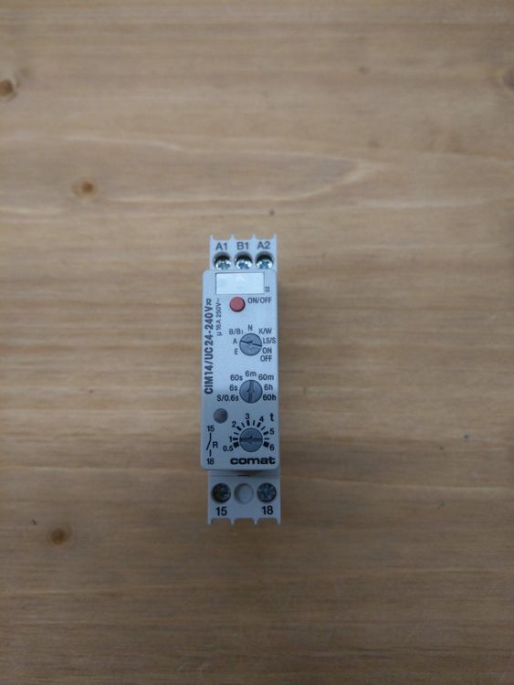 Multifunktion Relais Comat CIM14/ UC24-240V 16A | Kaufen auf Ricardo