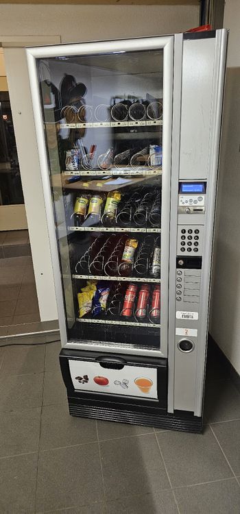 Selecta Automat (Gebraucht) in Bäretswil für CHF 500 – nur Abholung auf ...