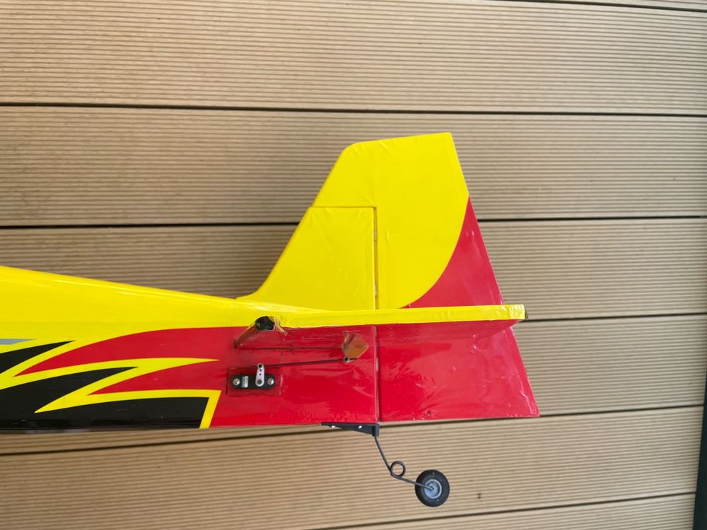 Sebart Sukhoi 29s 30e (Defekt) in Lachen SZ für CHF 80 – nur Abholung auf Ricardo kaufen