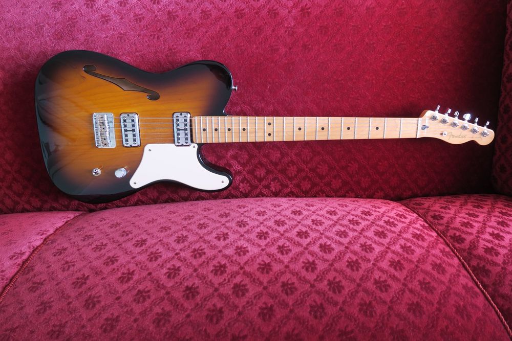 Fender Telecaster Thinline Cabronita (Gebraucht) in Goldiwil (Thun) für ...