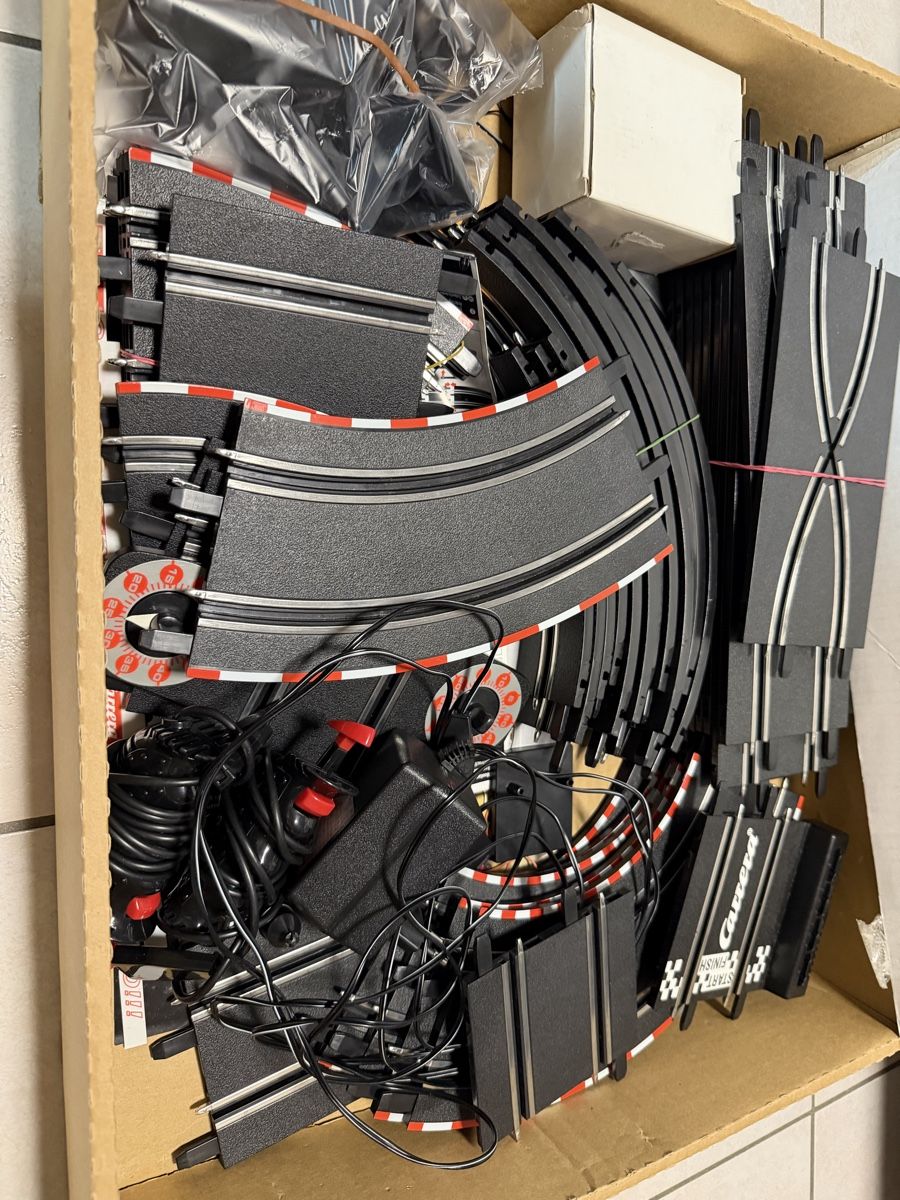 Carrera GO!!! Formel 1 Superstars - Riesiges Teile-Set (Gebraucht) in ...