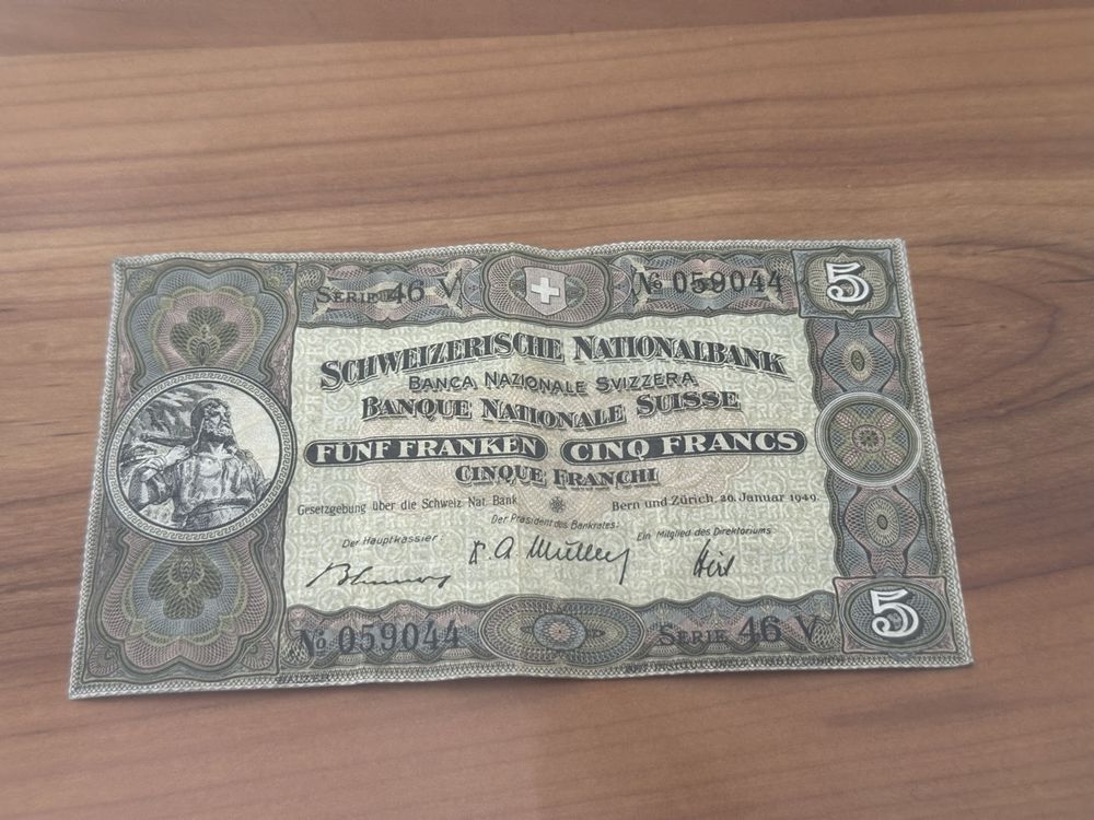 Schweizer Noten 5 Fr (Rare) (Gebraucht) in Kerzers für CHF 4 – nur Abholung auf Ricardo kaufen