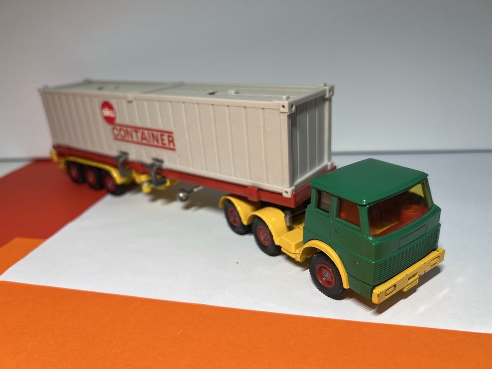 Siku Hanomag Henschel Container-Sattelzug (Neu (gemäss Beschreibung ...