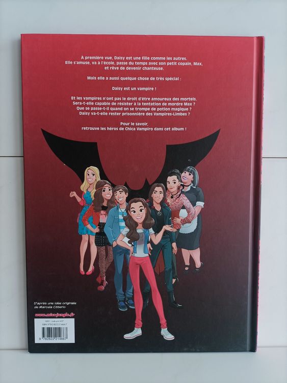 BD Chica vampiro -1- Mortel d’être un vampire / Jungle! 2016 (D ...