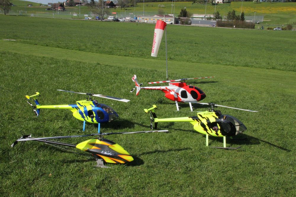 Helikopter Hughes MD500 Big Scale 800er | Kaufen auf Ricardo