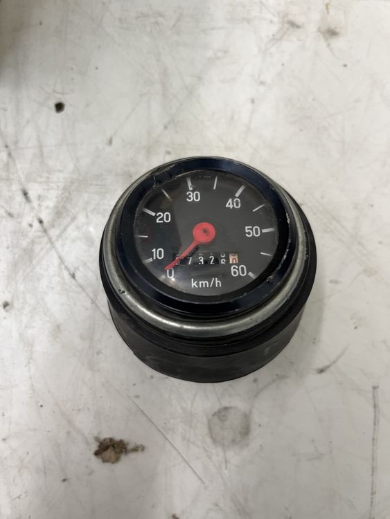 Puch X30 Tacho (Gebraucht) in Zuckenriet für CHF 42 – mit Lieferung auf ...