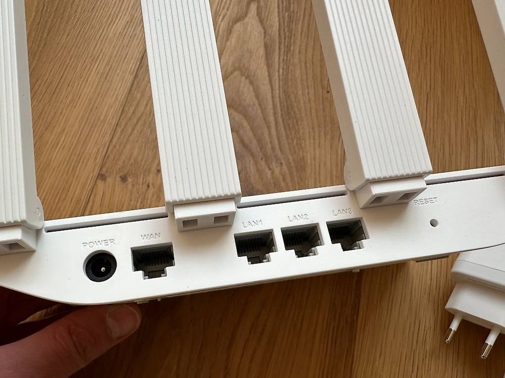 HUAWEI Router ws5200 v2 (Gebraucht) in Schwerzenbach für CHF 2 – mit ...