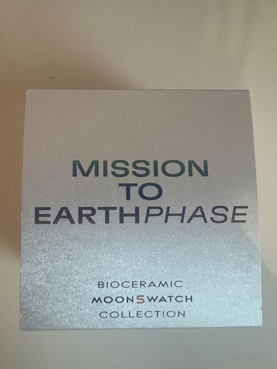 Mission to Earthphase - Moonswatch (Neu und originalverpackt) in Biel ...
