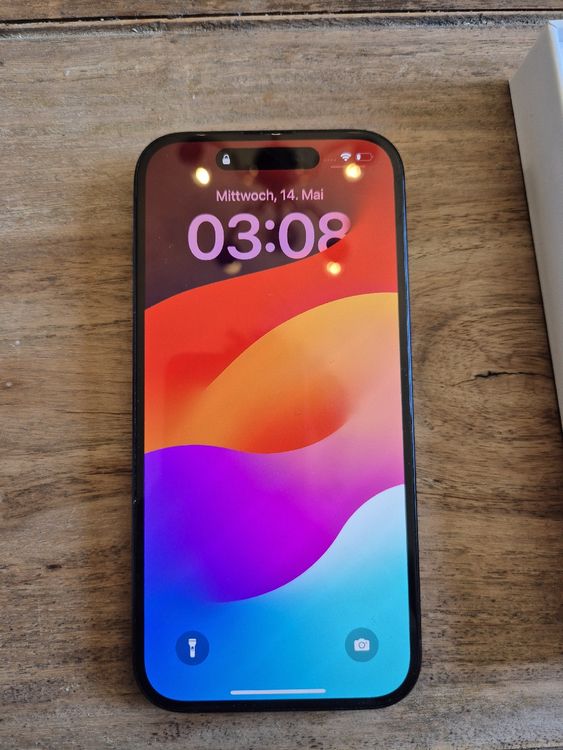 Iphone 15 128gb mit OVP (Gebraucht) in Zürich für CHF 1 – mit Lieferung ...
