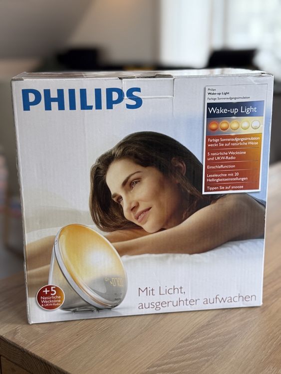 Philips Wake-Up Light - gently wake up this Winter! (Gebraucht) in Volketswil für CHF 50 – mit ...