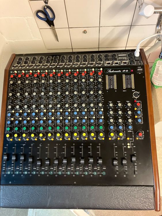 Studiomaster 12-2c Mischpult (Gebraucht) in Zunzgen für CHF 109 – mit ...
