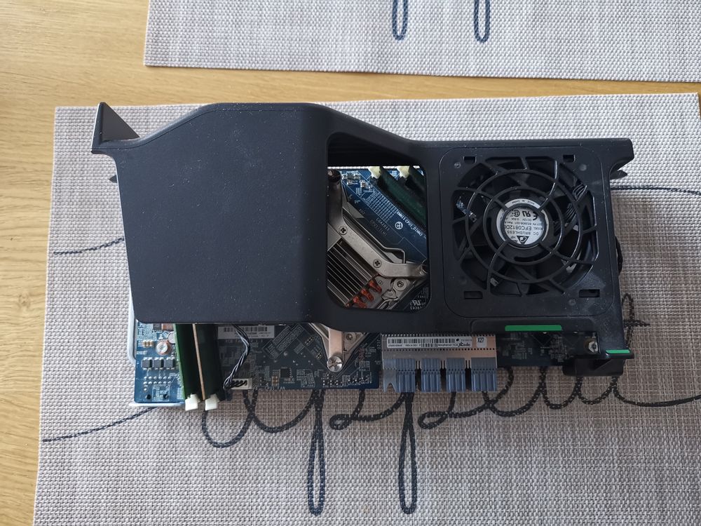 HP Z620 Upgrade Riser Board/inclus CPU et Ram (Gebraucht) in Marin ...