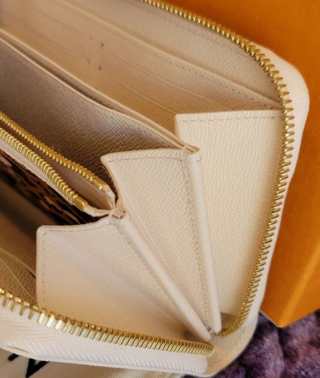 ️ Louis Vuitton Zippy Wild at Heart (Neu und originalverpackt) in Steinhausen für CHF 1290 – mit ...