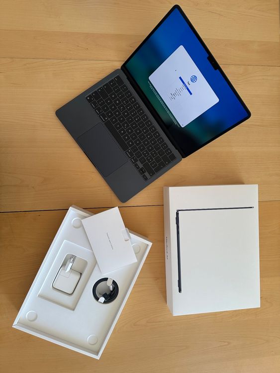 Apple MacBook Air 13 Zoll M3 8GB 256GB - Mitternacht (Gebraucht) in ...