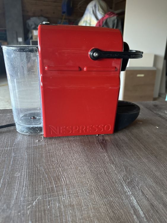 Machine à café Nespresso rouge intense | Kaufen auf Ricardo