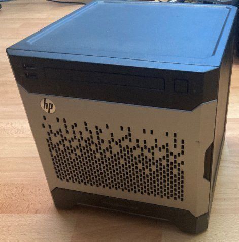 HP ProLiant MicroServer Gen8 E3-1220Lv2 (Gebraucht) in Hombrechtikon ...