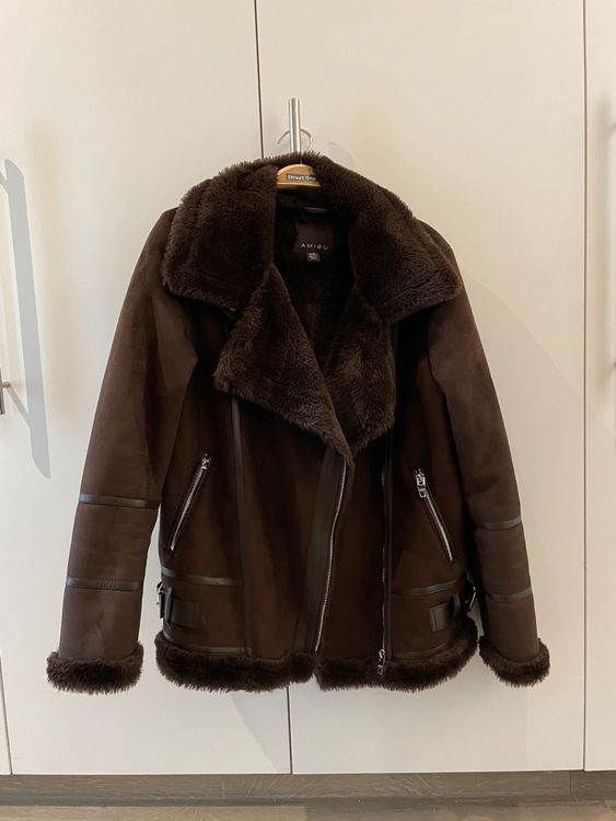 AMISU Jacke (Gebraucht) in Eppenberg für CHF 12 – mit Lieferung auf ...