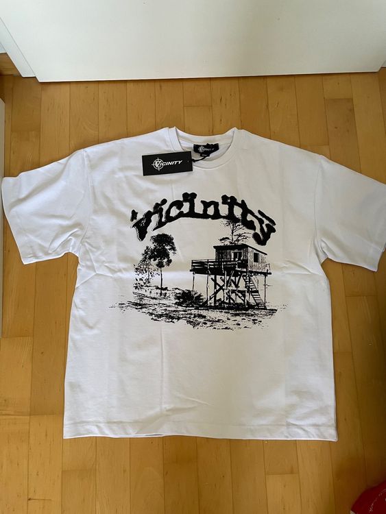 Vicinity Oversized Shirt M „Shooting House“ Weiss (Gebraucht) in für ...