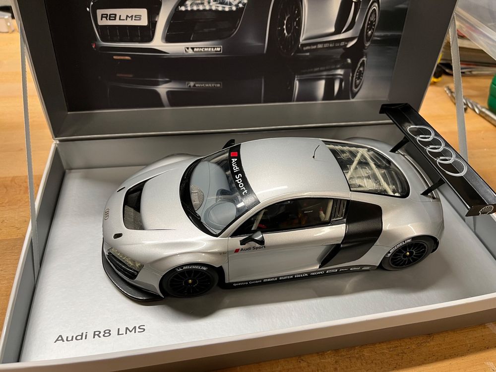 Audi R8 LMS 1:18 | Kaufen auf Ricardo