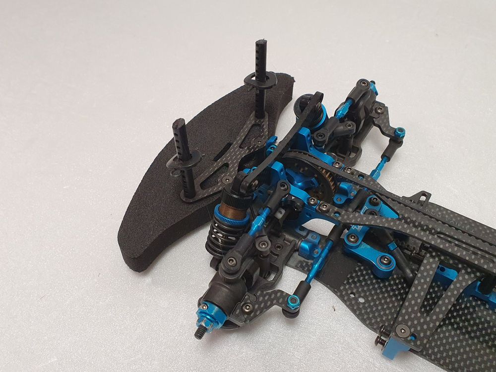 Tamiya TRF 419XR Chassis mit viel viel Zubehör | Kaufen auf Ricardo