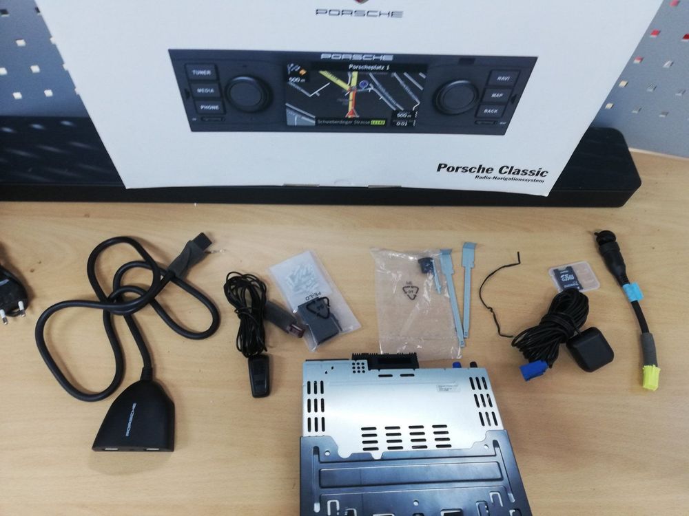 Porsche Classic Navigation radio (Gebraucht) in Basel für CHF 700 – nur ...