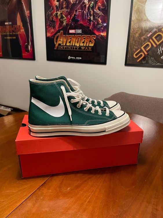 Custom Converse w/ Nike US10 (Gebraucht) in Zürich für CHF 29 – mit ...