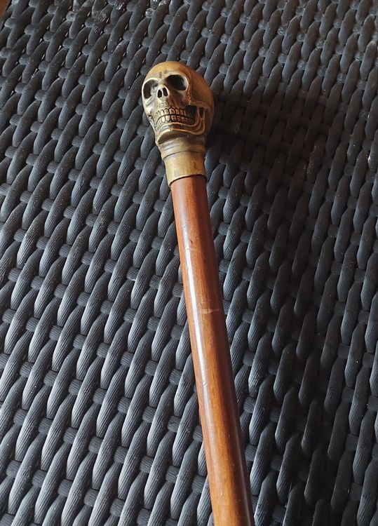 älterer Gehstock mit Bronze Totenkopf (Gebraucht) in Kappel SO für CHF 50 – mit Lieferung auf ...