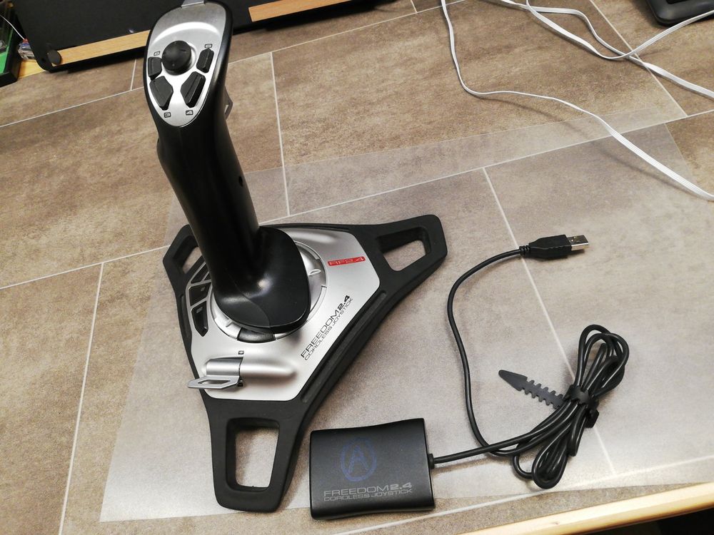 Logitech Freedom 2 4 Cordless Joystick Kaufen Auf Ricardo