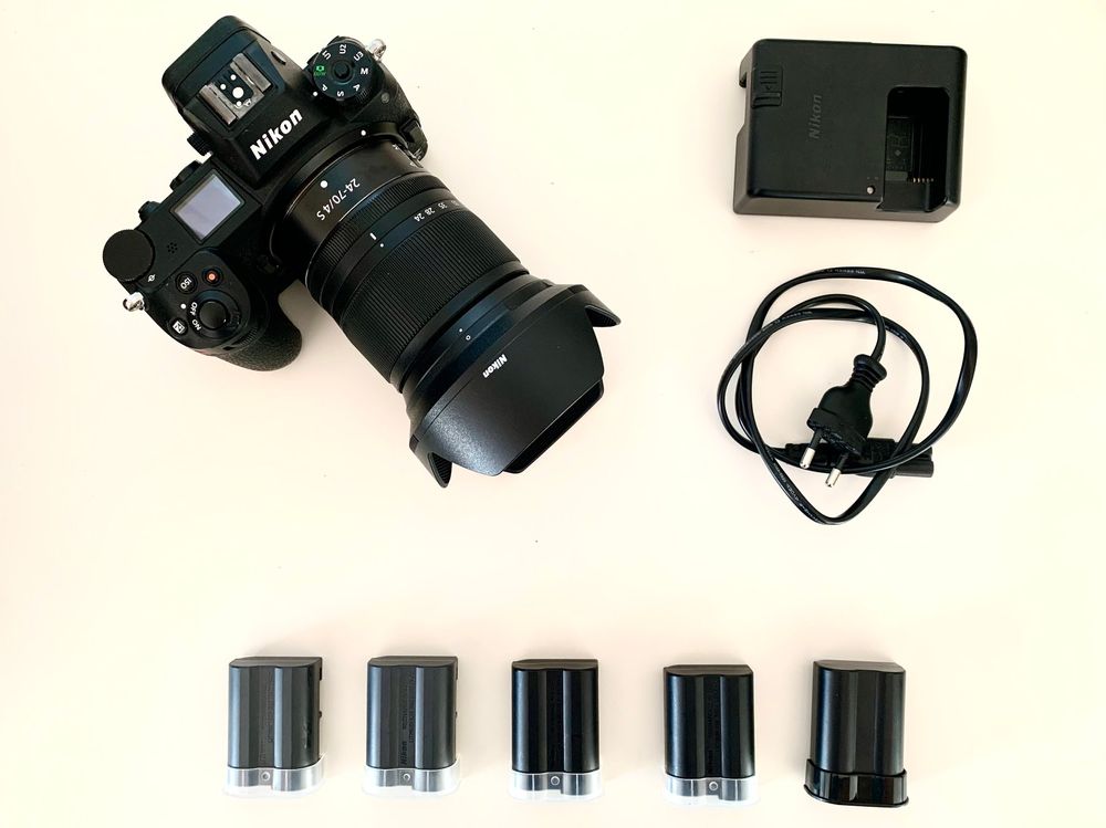 Nikon Z6 Kit mit 24-70mm f4 und Zusatzakkus | Kaufen auf Ricardo