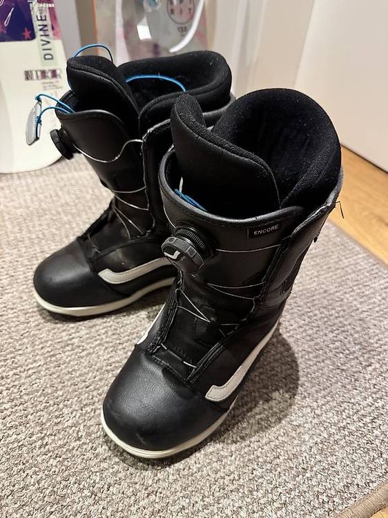 Vans Snowboard Boots Encore 40.5 top Jugend (Gebraucht) in Grub SG für ...