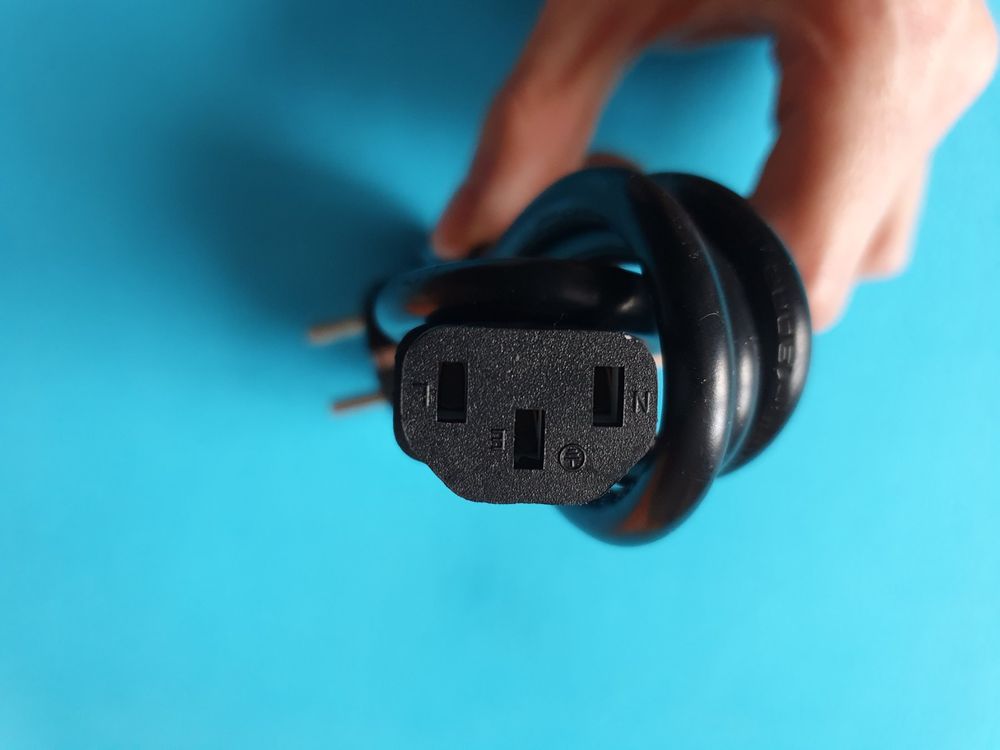 Netzkabel - PC Kabel - Deutscher Stecker (Neu (gemäss Beschreibung)) in Frauenfeld für CHF 2 ...