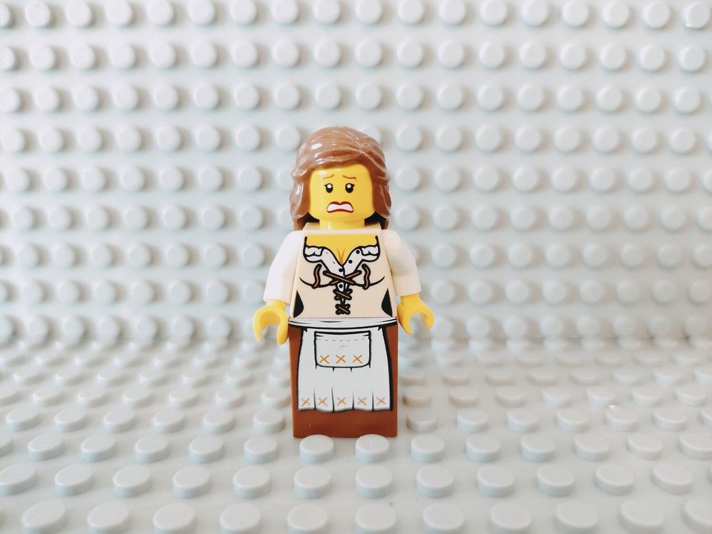Lego Castle Minifigur Maid | Kaufen auf Ricardo