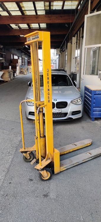 Manueller Gabel Hochhubwagen Stapler (Gebraucht) in für CHF 414 – nur ...