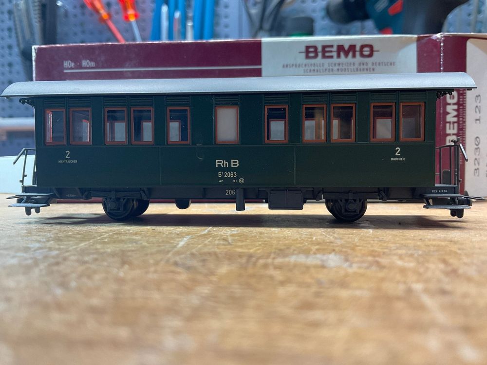 Zweiachser Personenwagen RhB B2063 Bemo H0m (Gebraucht) in neuenkirch für CHF 32 – mit Lieferung ...