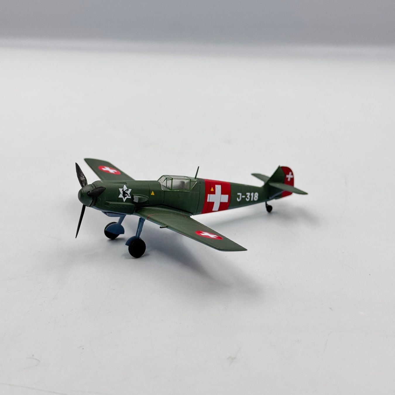 Messerschmitt Me 109E Schweiz J-318 Fl Kp 6 1/87 (Neu und originalverpackt) in Hochfelden für ...
