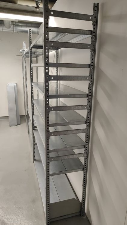 Metal Lager Regal (Gebraucht) in Zürich für CHF 157 – nur Abholung auf ...