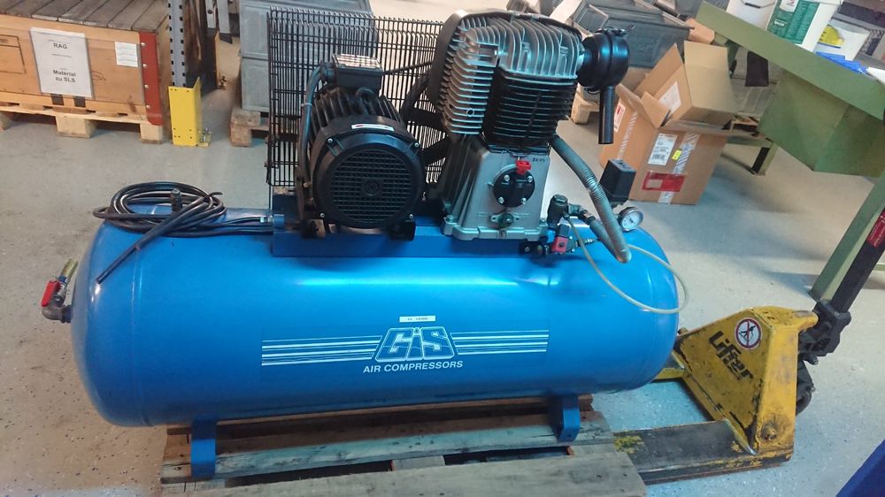 GIS Kompressor 250L, Industrie-Anlage (Gebraucht) in Rohrbach für CHF ...