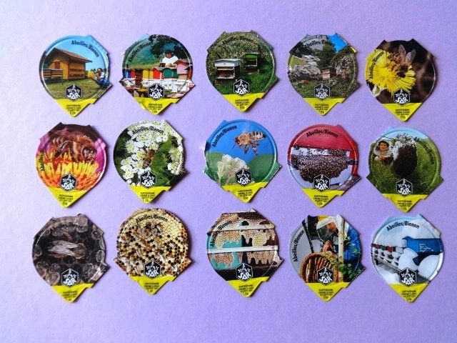 Série 378 B (Attaches) - Abeilles (15) (D'occasion) à Fétigny pour CHF ...