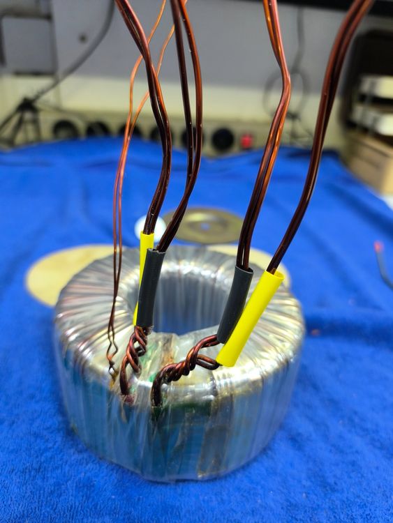 Ringkern Transformator Typ ERT 2491 500VA 230V 2 x 12 V (Gebraucht) in Oberwil b. Zug für CHF 9 ...