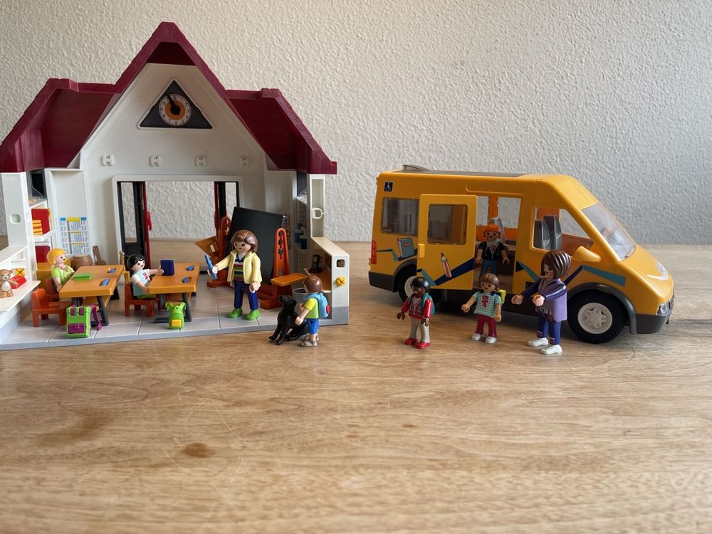 Playmobil Schule (Gebraucht) in Maur für CHF 18 – mit Lieferung auf ...